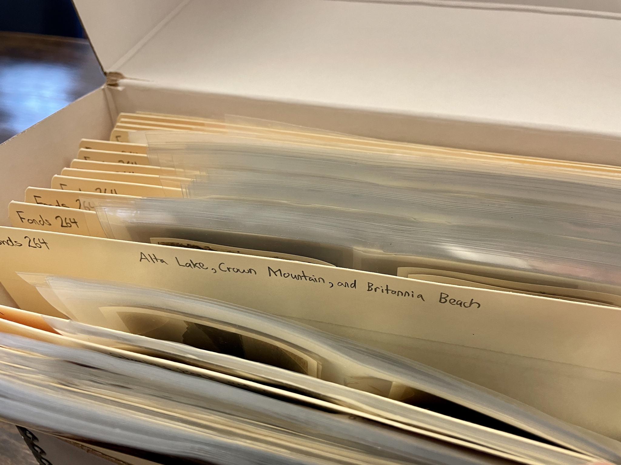 The Pathway of a Donation: The Chatwin Family Fonds - MONOVA